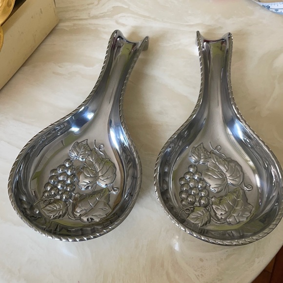 Lenox | Dining | Y2k Lenox Metal Grape Weave Spoon Rest | Poshmark